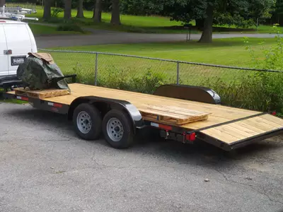 2023 Car Hauler 20ft with ramps, winch and straps