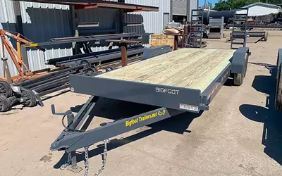 2023 20ft car/equipment 10k