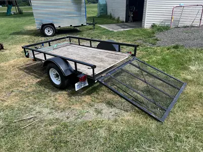 Carry on utility trailer 5‘ x 8‘